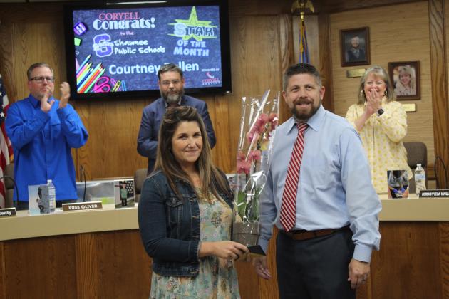 Shawnee Board Of Education Approves Para Raises | Countywide & Sun